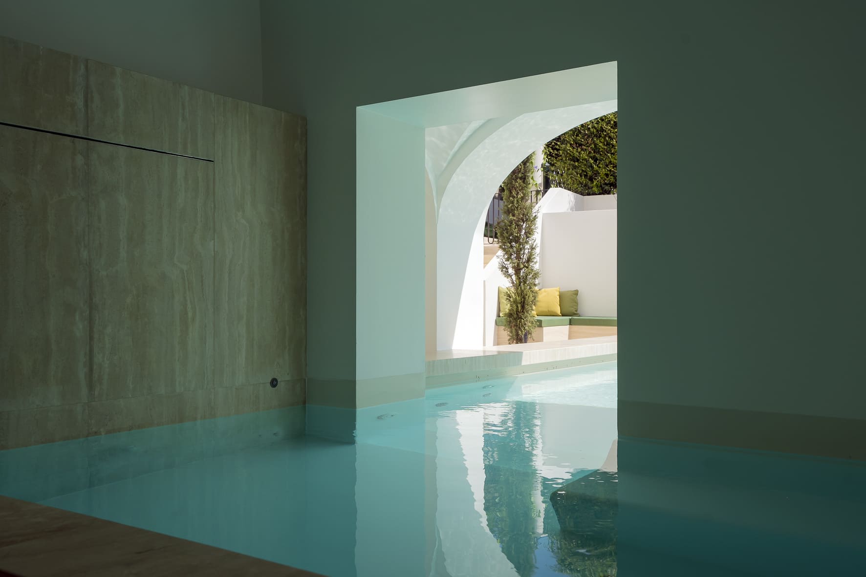 Relax & Pool EN - Villa Certosa